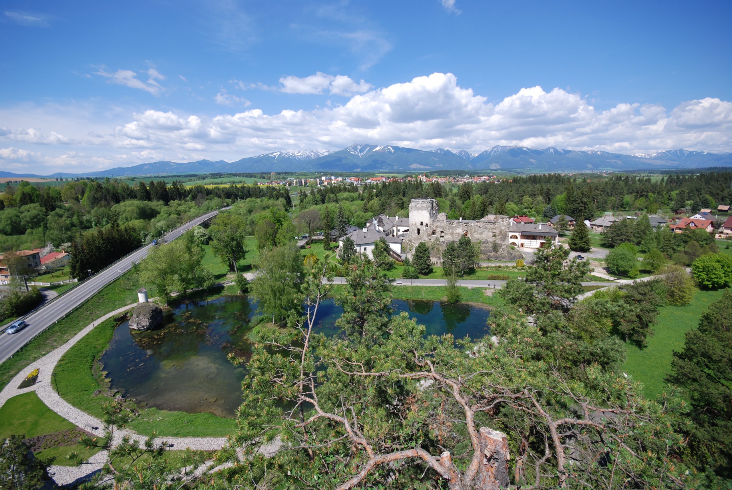 Zamek i Dworek Liptovský Hrádok - Visit Liptov