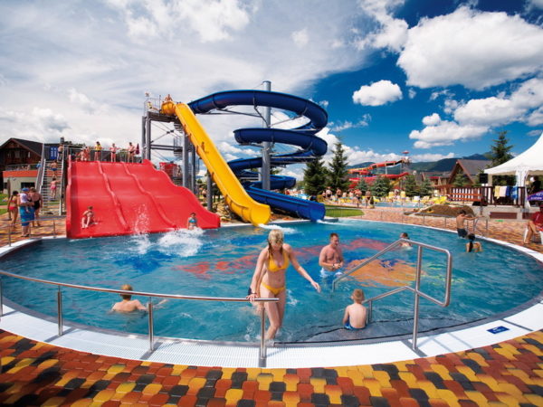Vodný park Bešeňová miesto kde si užijete oddych, relax a zábavu.